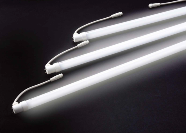 Connector-type straight LED fluorescent lamp "L-TuBeII" | セイビ堂 ...