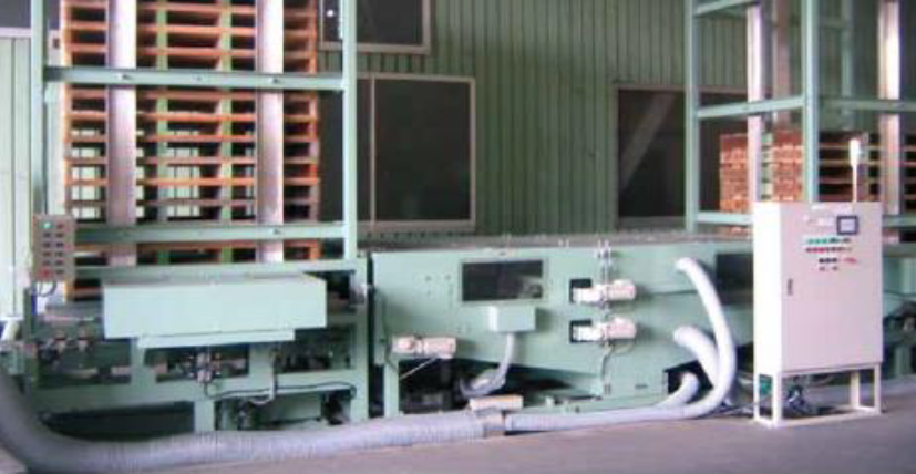 回転ブラシ式パレット清掃機『MBP-200/MBPインライン型』 | マブチ - Powered by イプロス