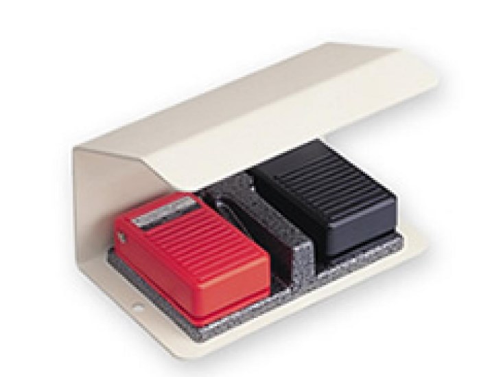 フットスイッチ『OFL-TVG5-S5C』 | イプロス